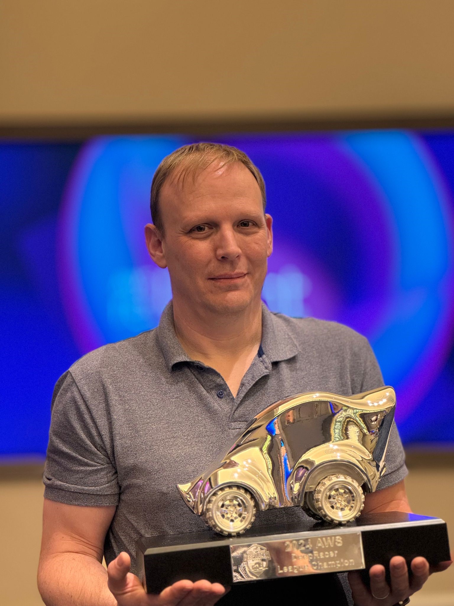 AWS DeepRacer League Championships 2024 – the last race – AWS DeepRacer ...